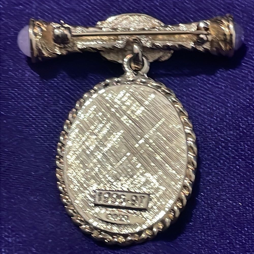 Vintage Avon Presidents Club Award Pin 1996-97 For 10… - Gem